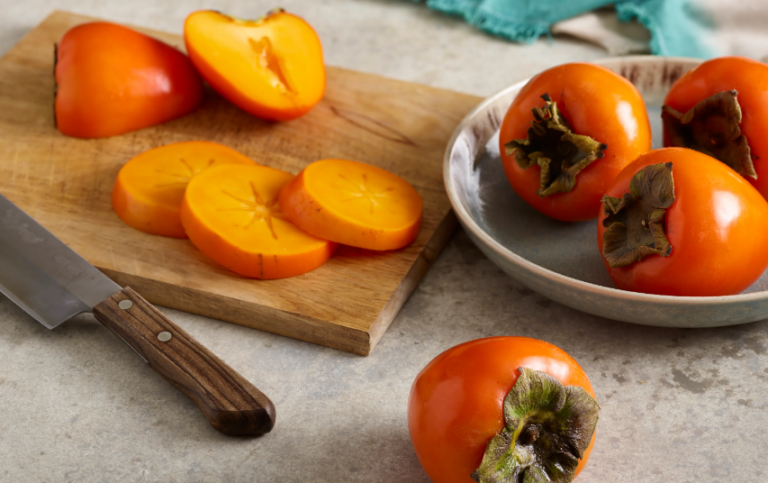 Hachiya Persimmon: Characteristics & Facts – Identification Guide ...